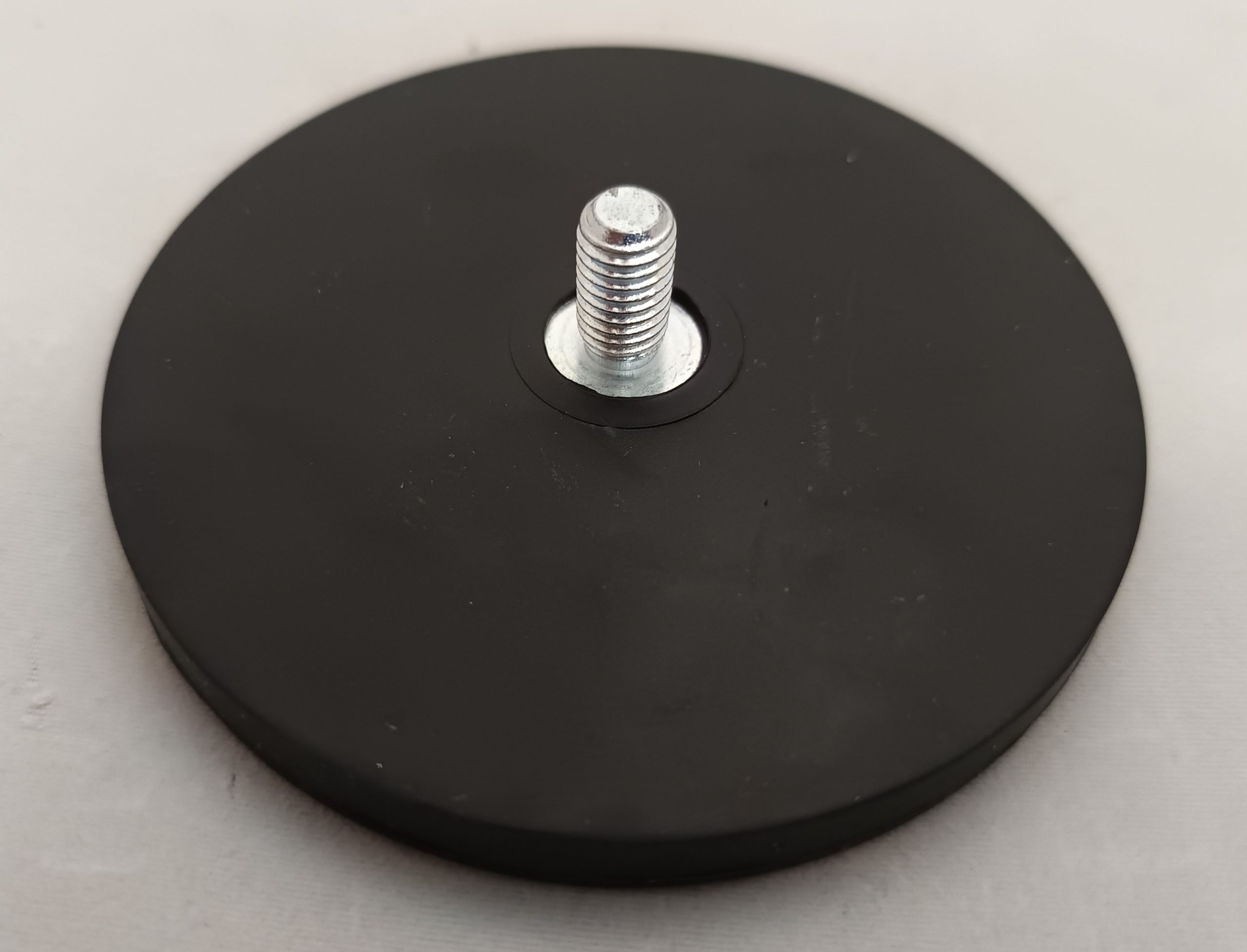 15mm BOS D88mm x H8.5mm x M8 - Fastmag Magnets